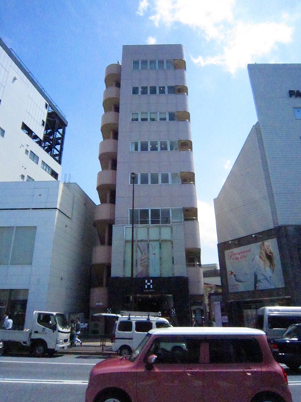 原宿山田ビルの建物情報 明治神宮前 東京都渋谷区神宮前六丁目12 23
